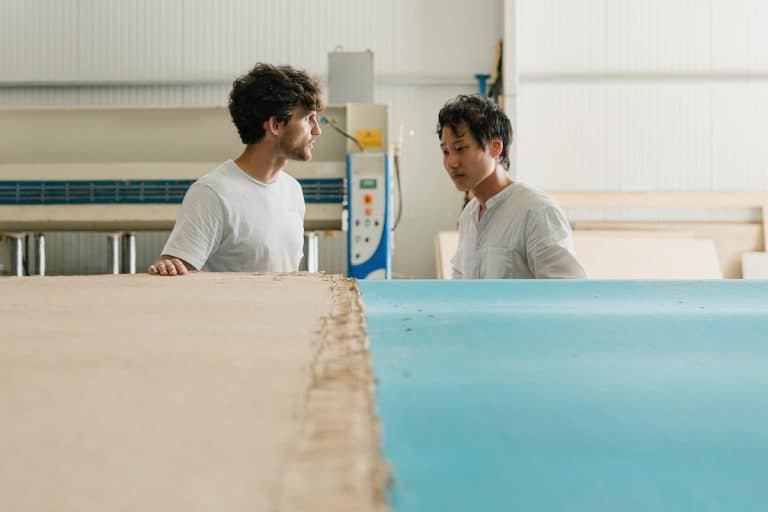 Paper Waste Panels – Eine nachhaltige Lösung für Papierrecycling ...